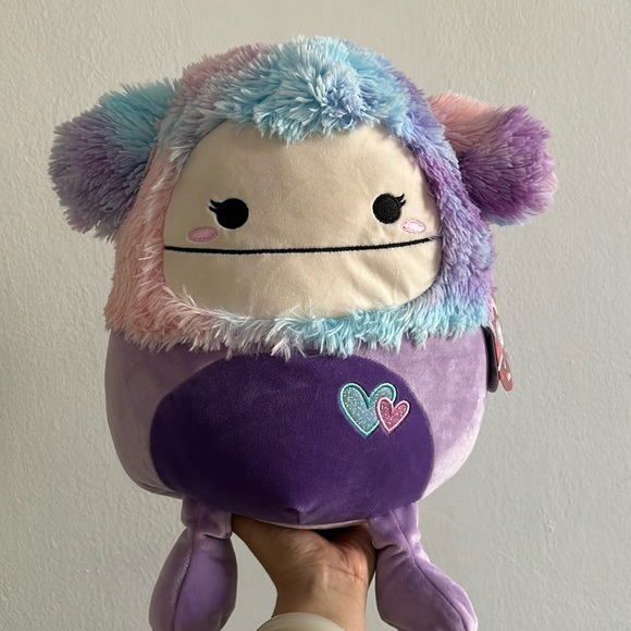 Squishmallows | Toys | Eden The Bigfoot 2 Valentines Day Squishmallow ...